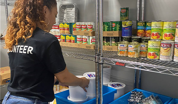 BrownWinick Attorneys & Staff Participate in Annual Firm Volunteer Day